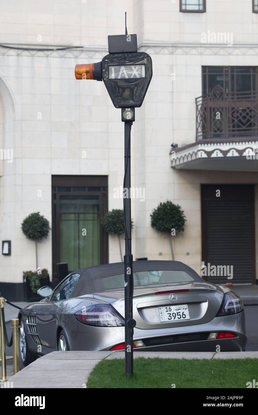 Number vehicles hi-res stock photography and images - Alamy