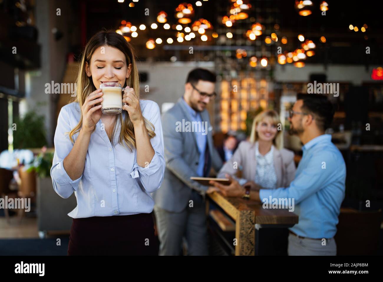 Business people coffee break meeting brainstorming chat happinness ...