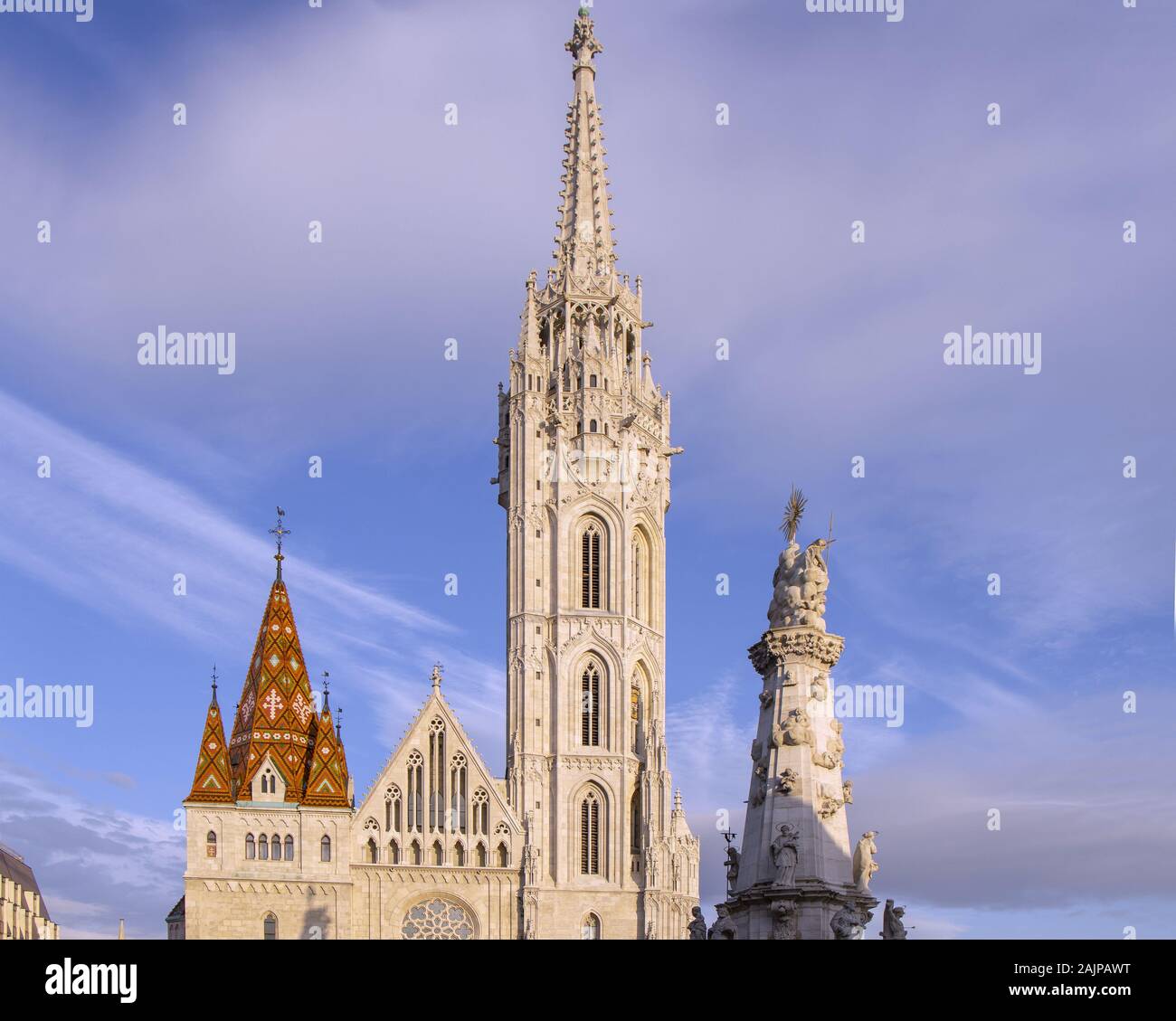 Budapest church hi-res stock photography and images - Alamy