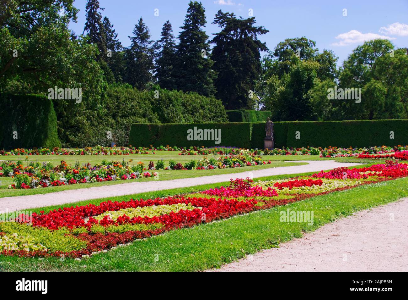 Parterre planting hi-res stock photography and images - Alamy