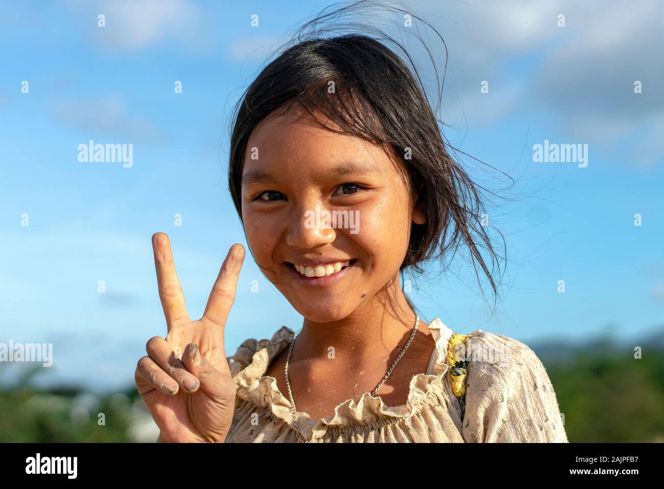V gesture hi-res stock photography and images - Alamy