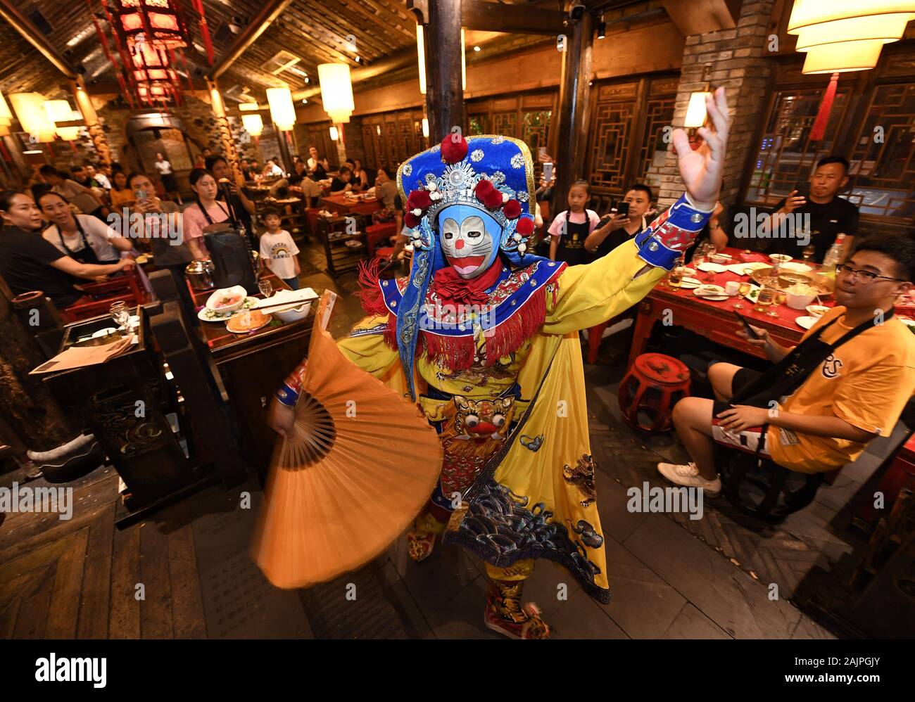 Face changing performance hi-res stock photography and images - Alamy