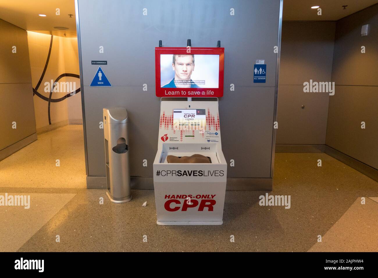 Educational CPR machine at LAX airport Stock Photo - Alamy