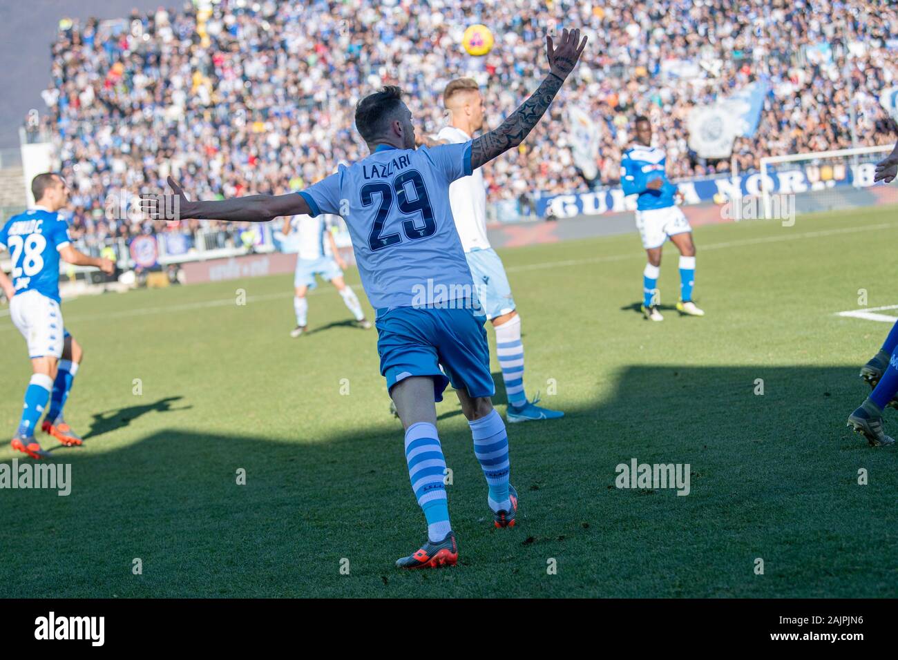 Penalty of manuel lazzari of ss lazio hi-res stock photography and images - Alamy