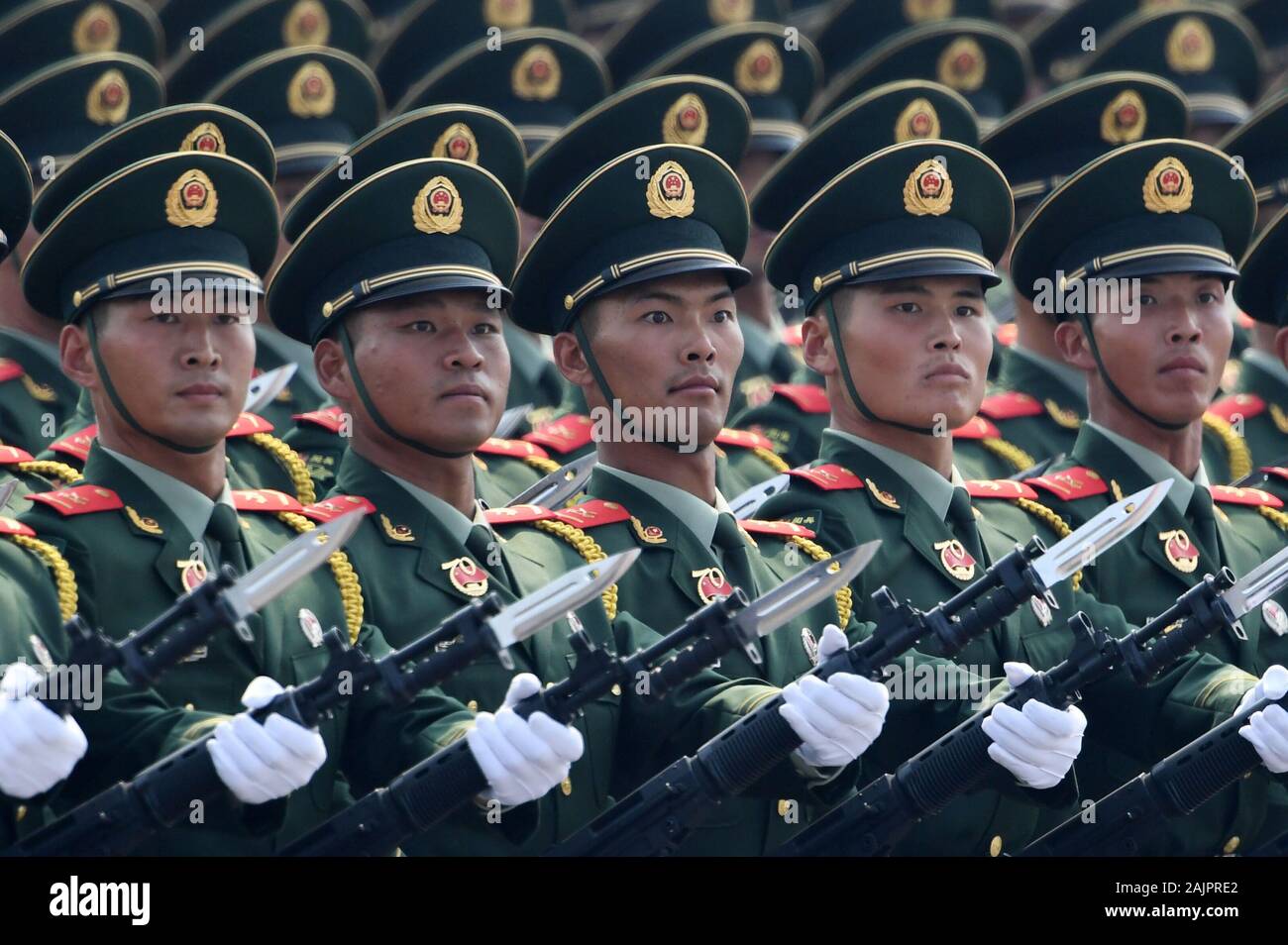 (200105) -- BEIJING, Jan. 5, 2020 (Xinhua) -- A formation of Chinese ...