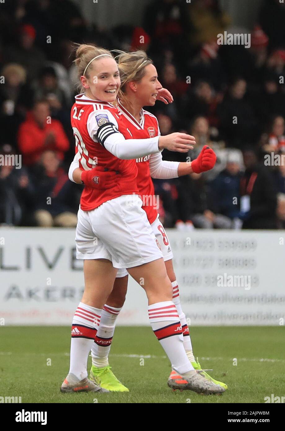 Arsenals kim little left celebrates her goal hi-res stock photography ...