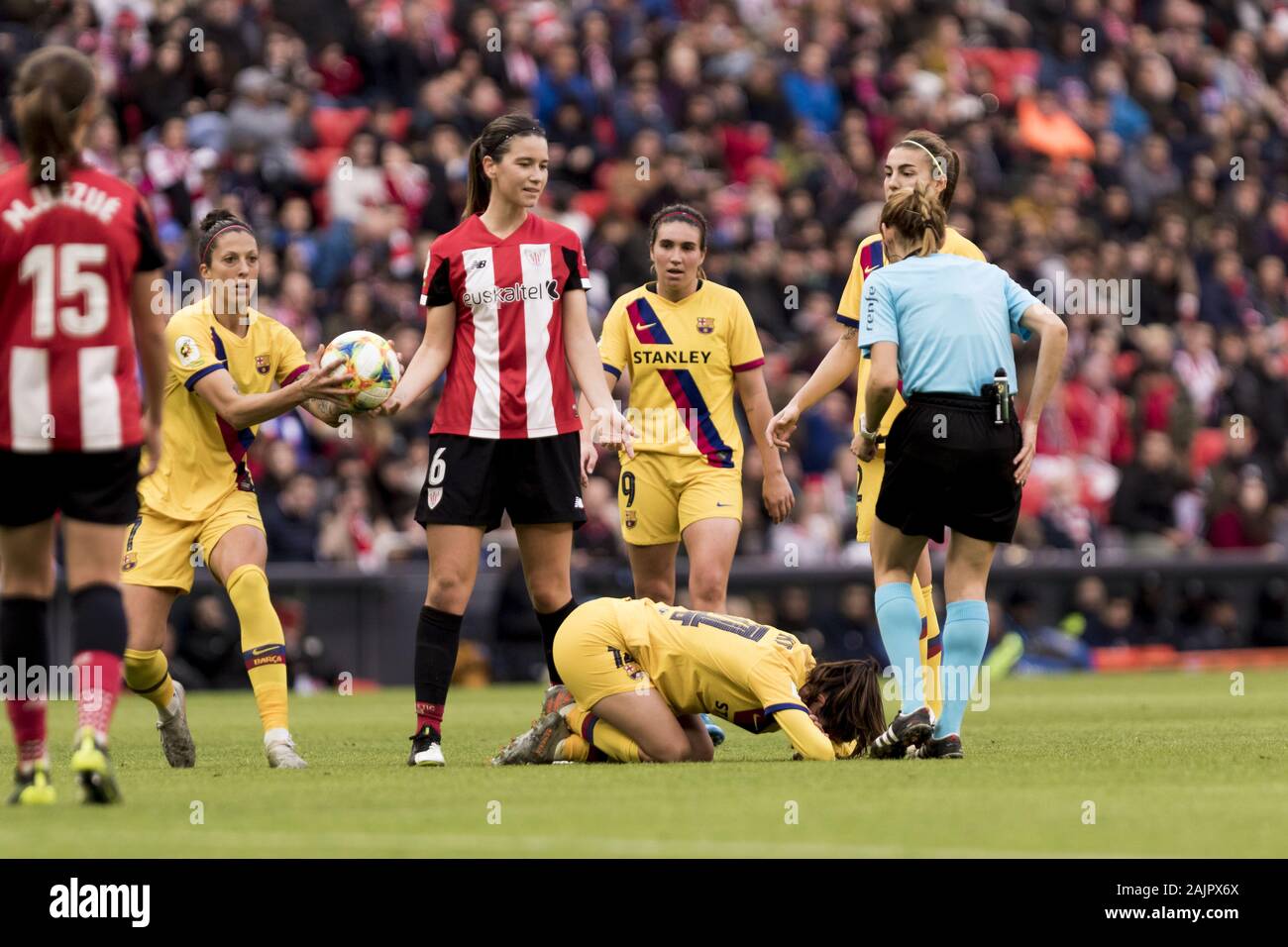Bilbao, Basque Country, SPAIN. 5th Jan, 2020. PATRI (12) hurts on the ...