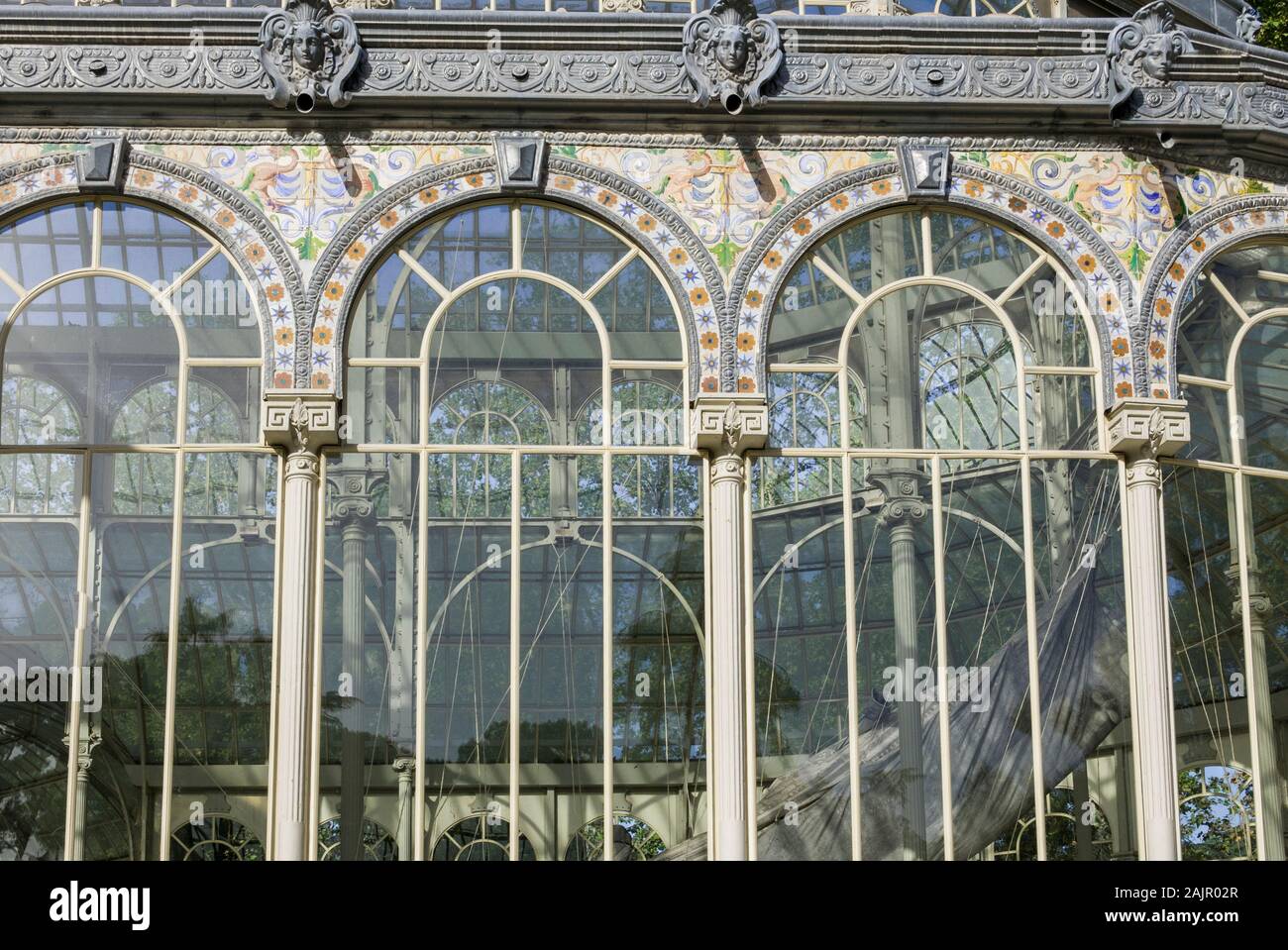 Madrid glass hi-res stock photography and images - Alamy