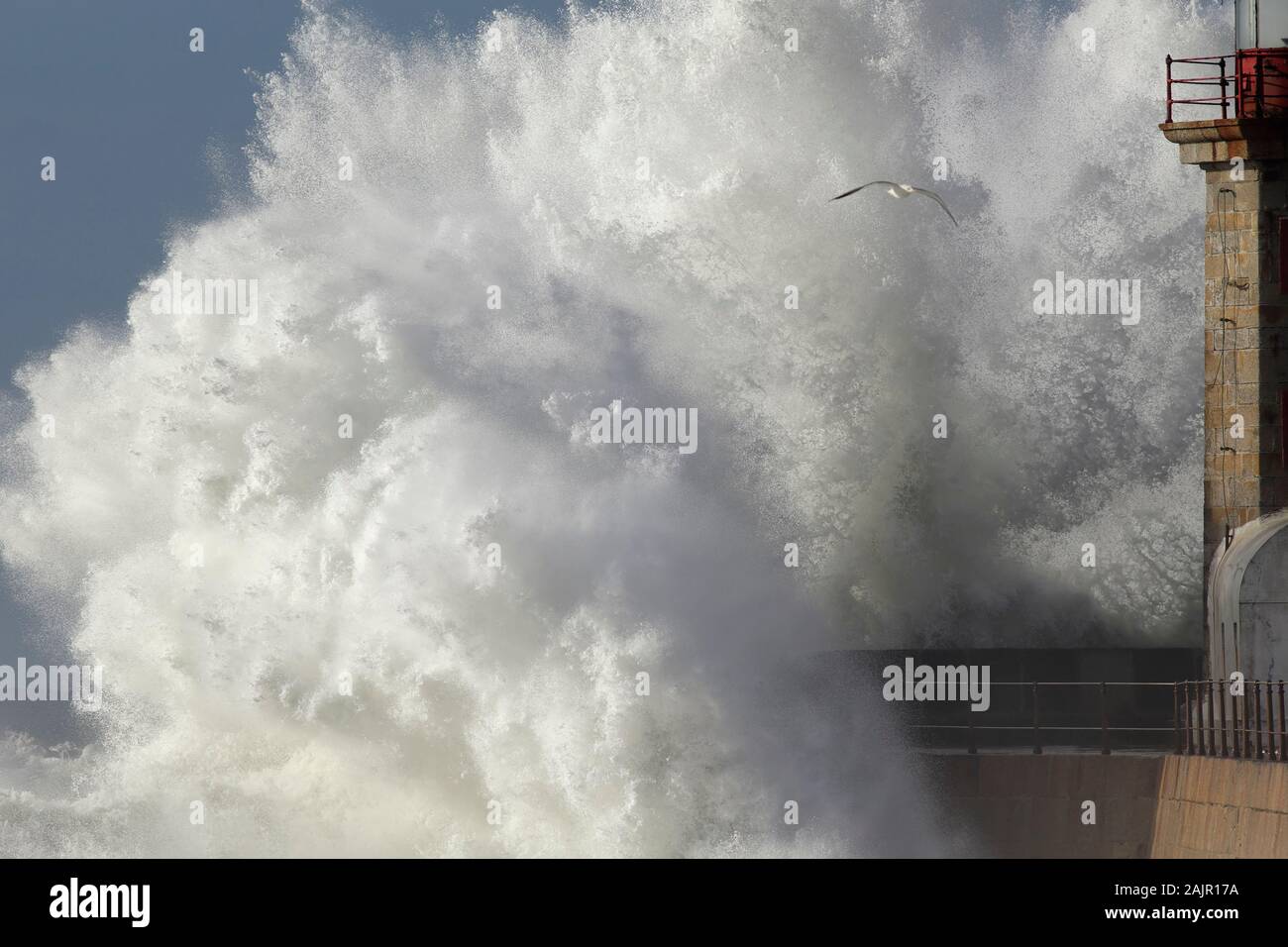 Detail of a big stormy sea wave splash Stock Photo - Alamy