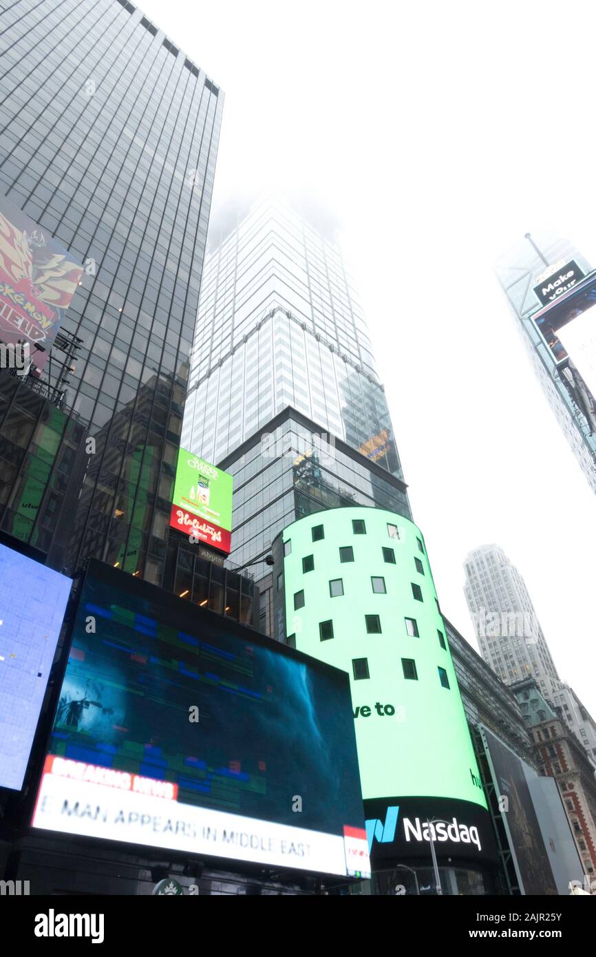 Visibility is obscured by dense fog in Times Square, NYC, USA Stock ...