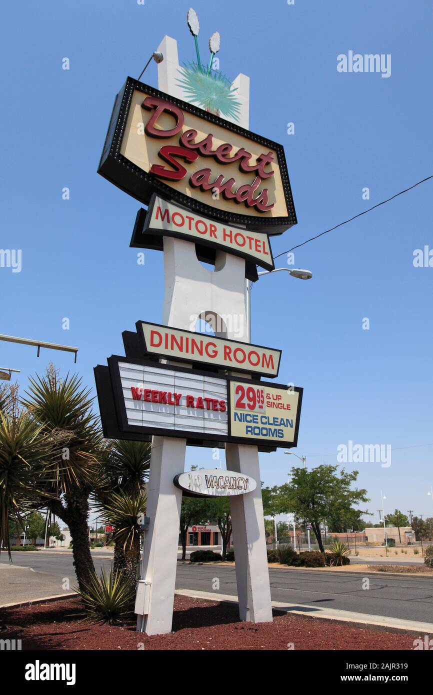 Retro motor motel hi-res stock photography and images - Alamy