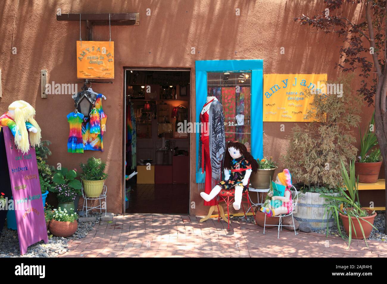 Mexico boutique shopping hi-res stock photography and images - Alamy