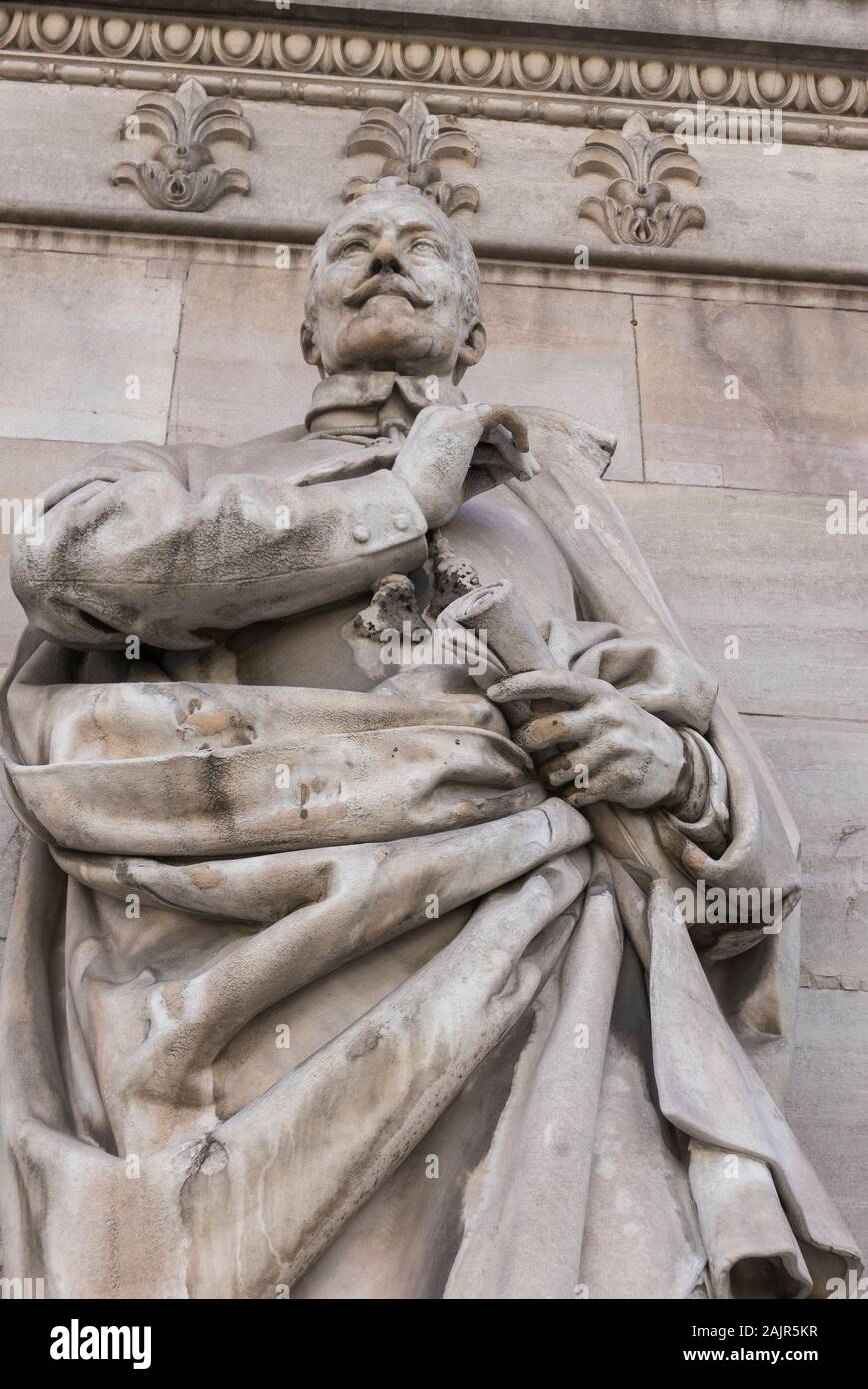 Library sculptures hi-res stock photography and images - Alamy
