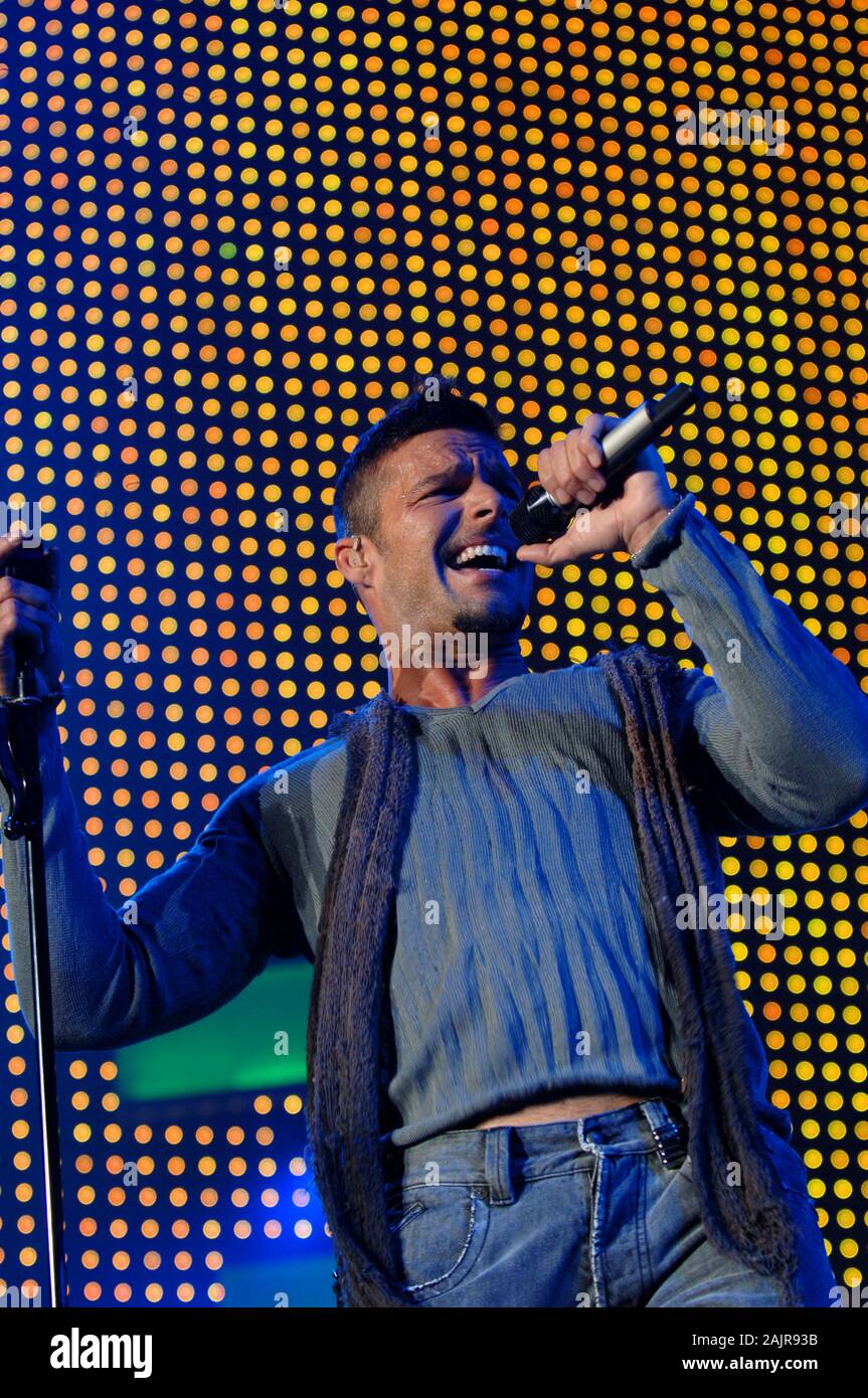 Ricky martin puerto rican singer hi-res stock photography and images ...