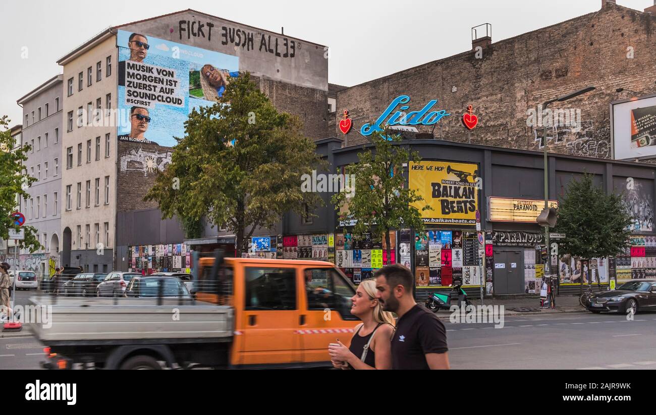 street scene in front of music venue lido Stock Photo - Alamy