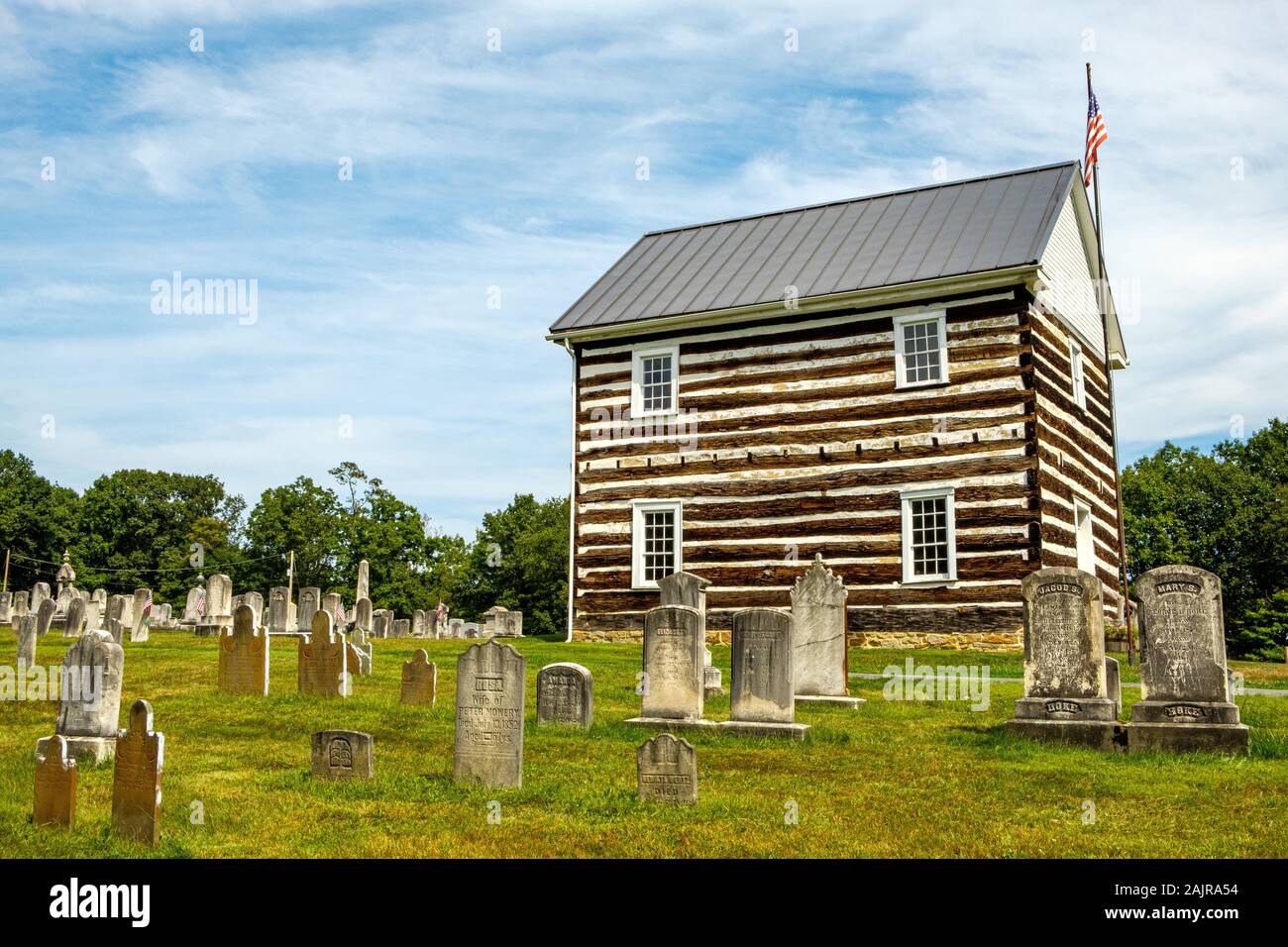 Old Log Church High Resolution Stock Photography and Images - Alamy