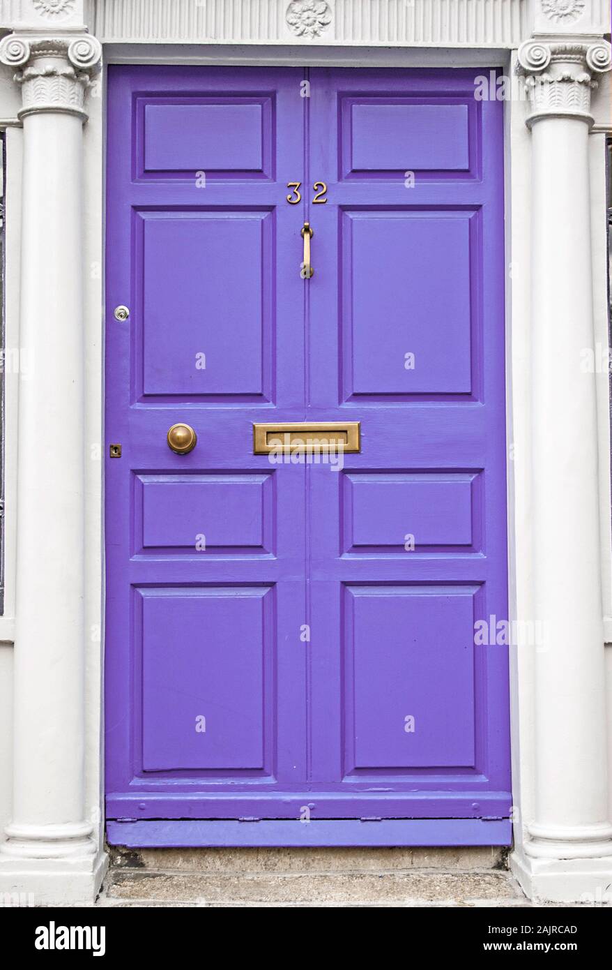 Purple front door hi-res stock photography and images - Alamy