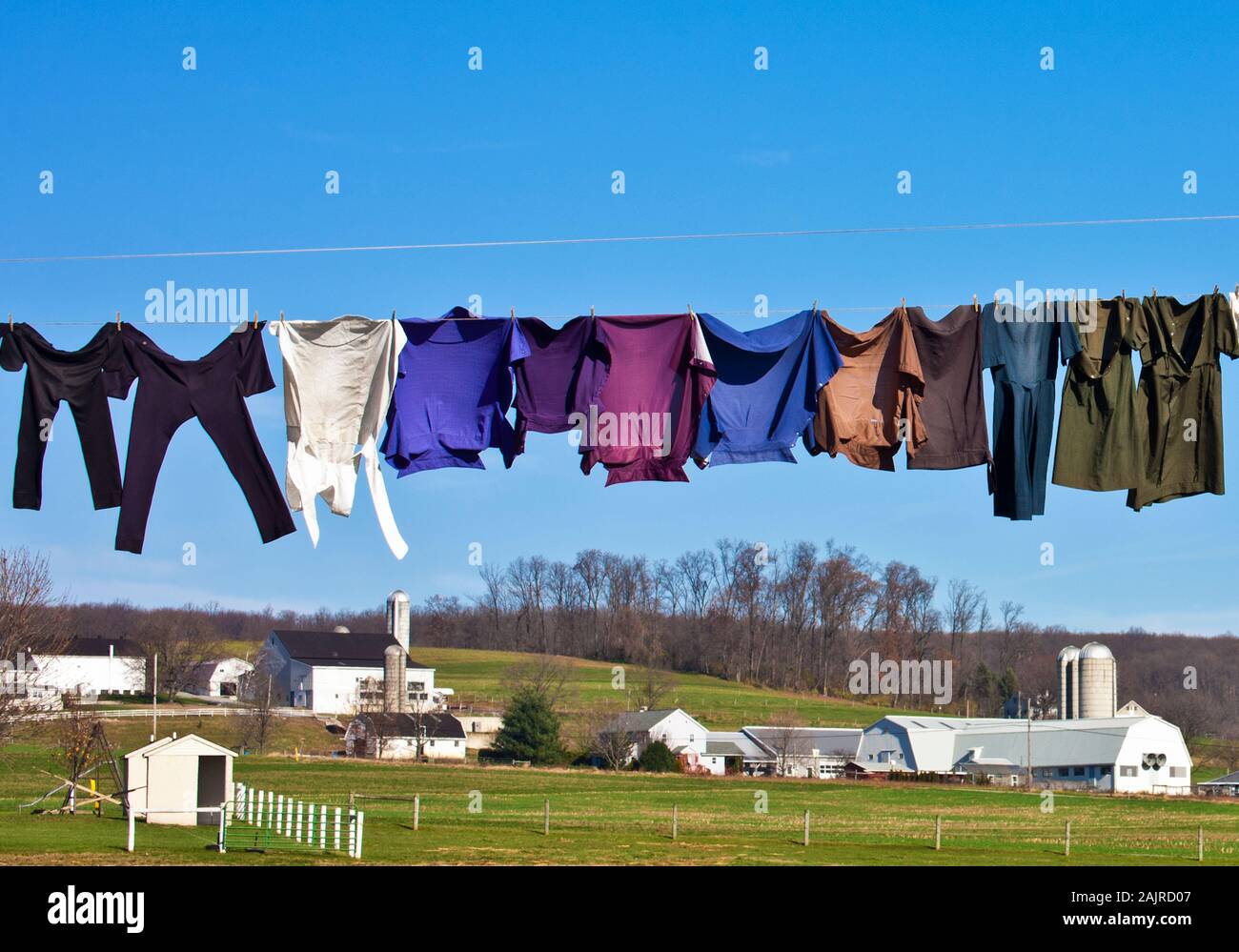 Amish Laundry High Resolution Stock Photography and Images - Alamy