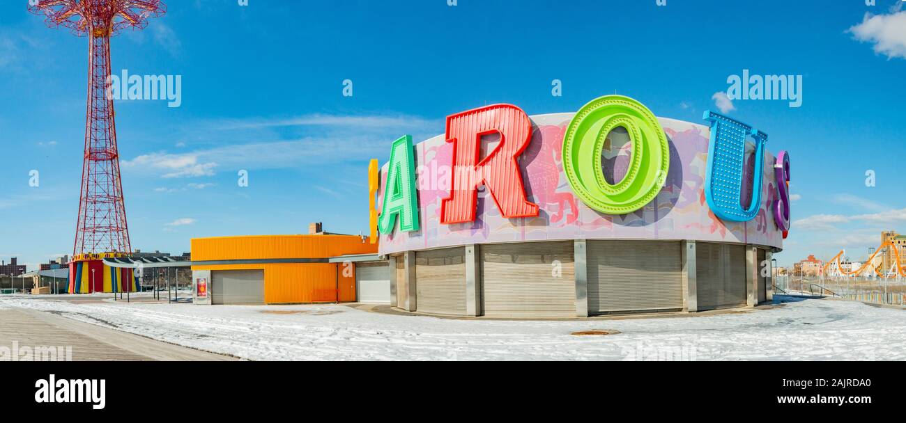 Coney island panorama hi-res stock photography and images - Alamy