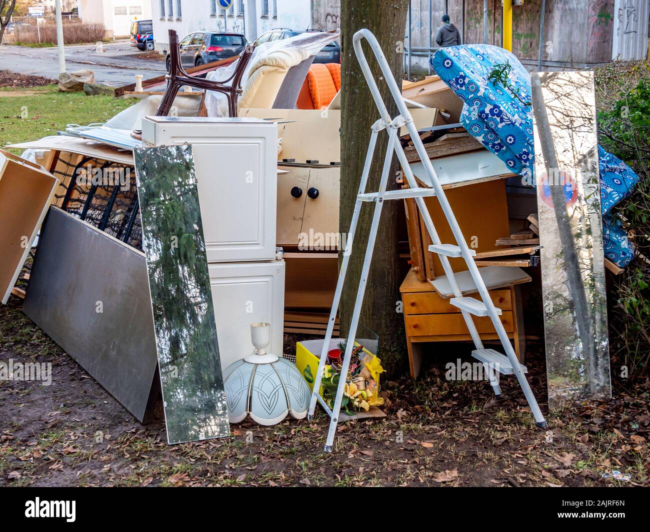 Bulky waste hi-res stock photography and images - Alamy