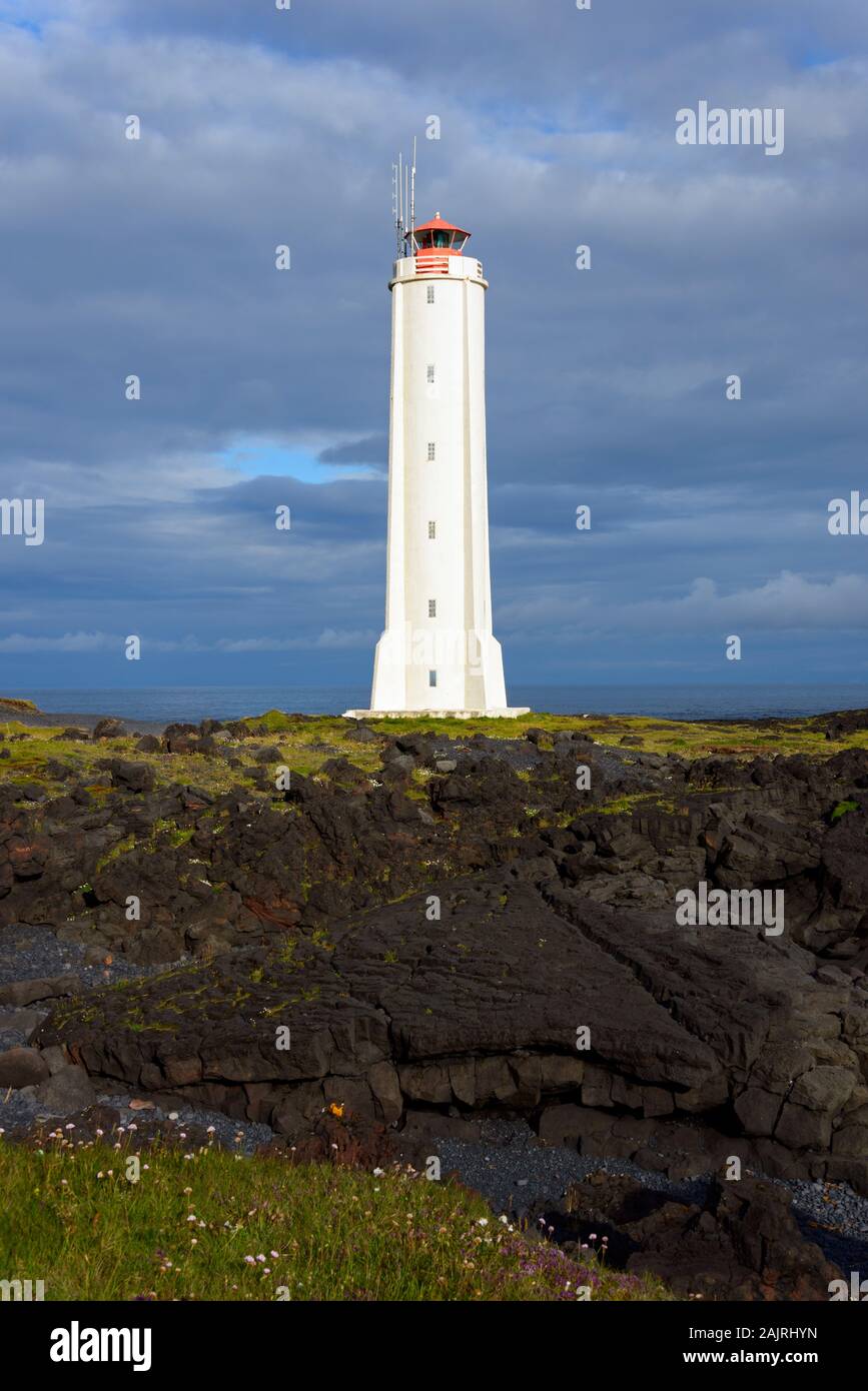 Leuchtturm, Malarrif, Snaefellsnes, Island / Snæfellsnes Stock Photo ...