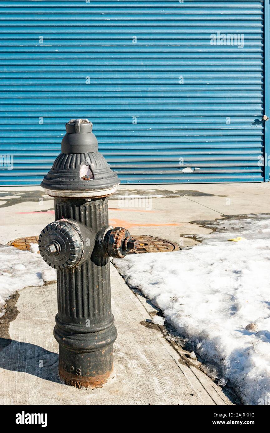 Brooklyn fire hydrant hi-res stock photography and images - Alamy