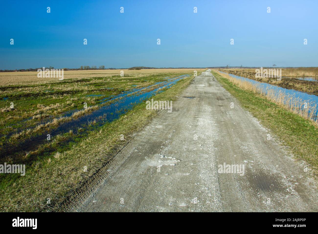 Simple Road Landscape High Resolution Stock Photography and Images - Alamy