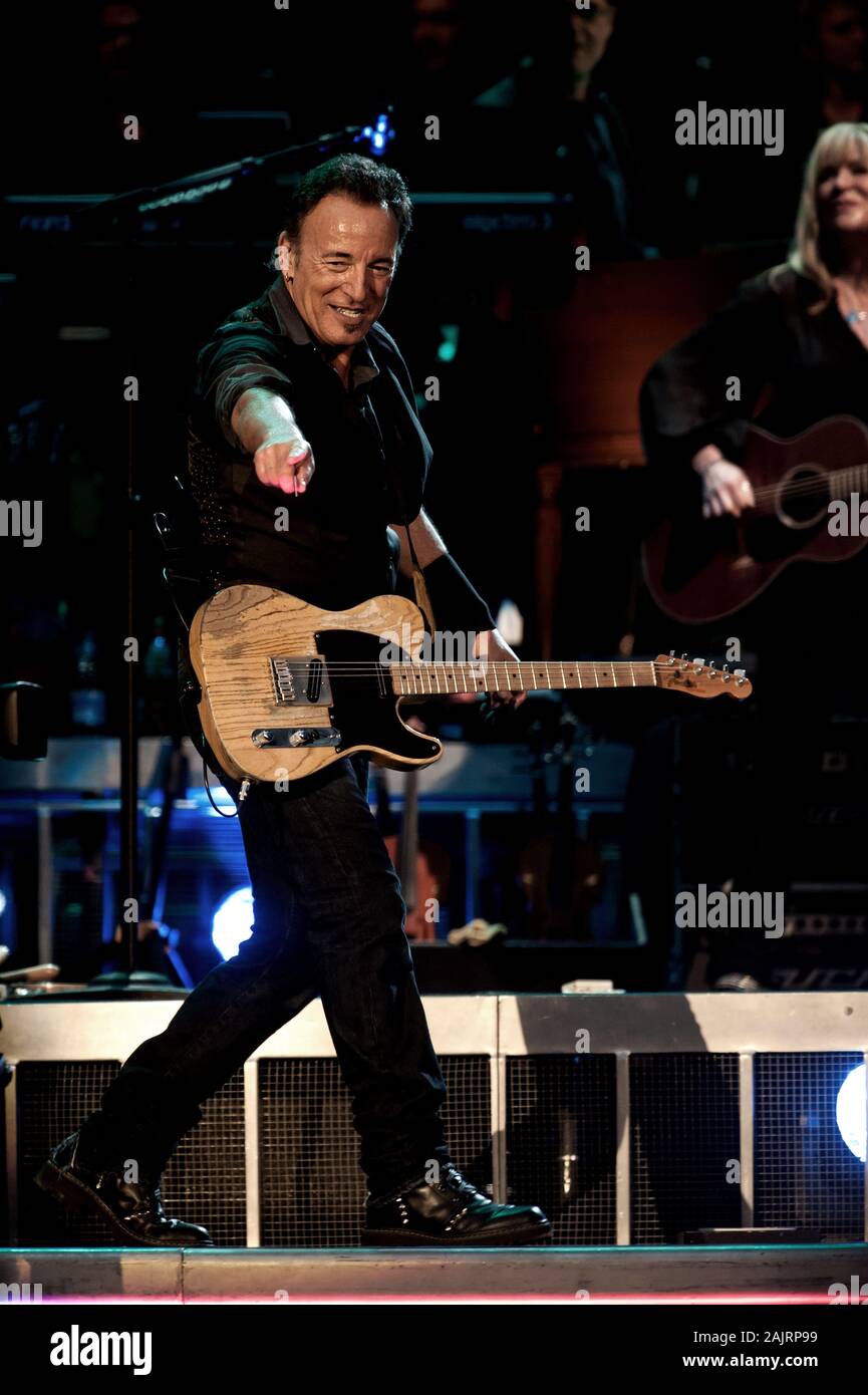 Springsteen 1973 hi-res stock photography and images - Alamy