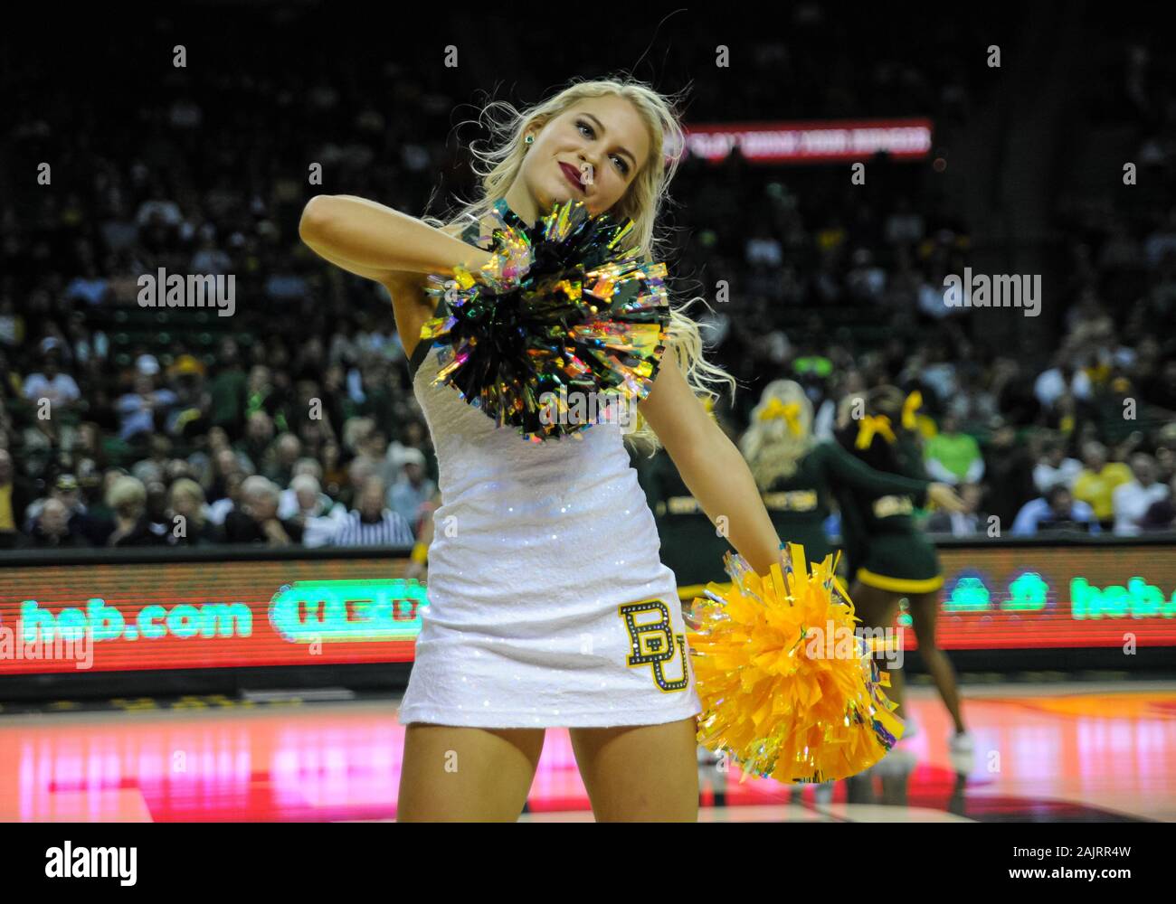 Waco, Texas, USA. 4th Jan, 2020. Baylor Bears cheerleaders perform ...