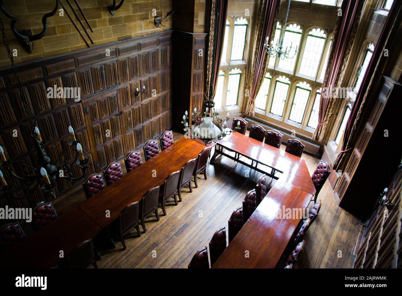 Baronial hall hi-res stock photography and images - Alamy