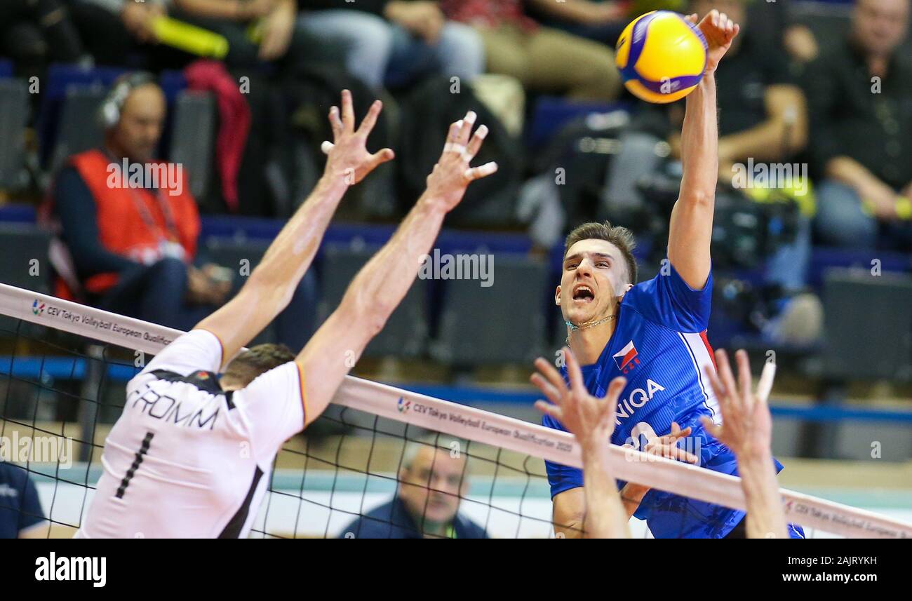 Christian fromm volleyball hi-res stock photography and images - Alamy