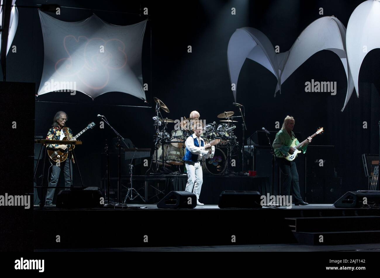 Milan Italy, 06 November 2009, Live concert of Yes at the Arcimboldi ...