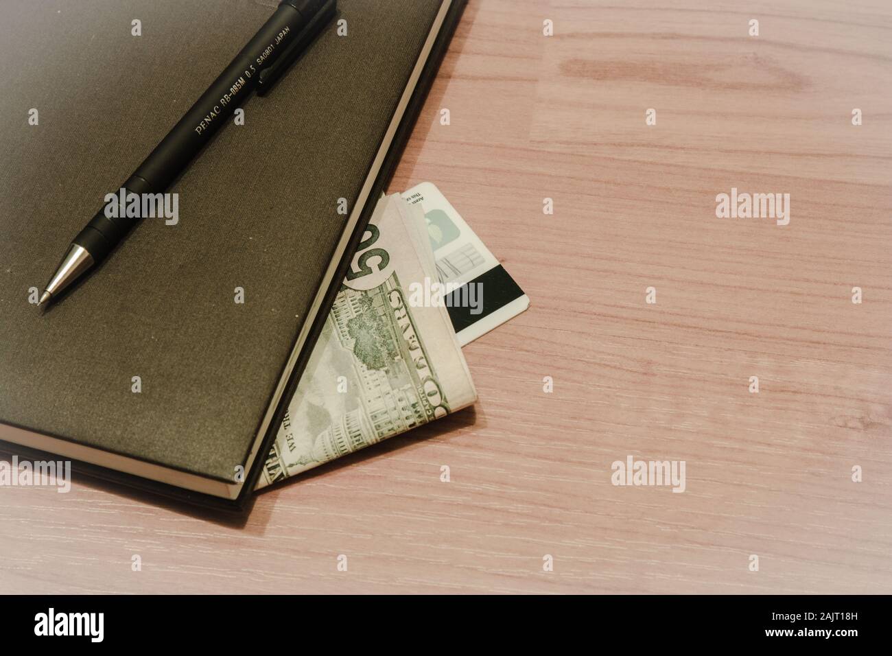 Money card hi-res stock photography and images - Alamy
