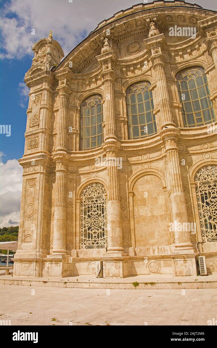 The Ortakoy Mosque, officially known as Buyuk Mecidiye Camii or the ...