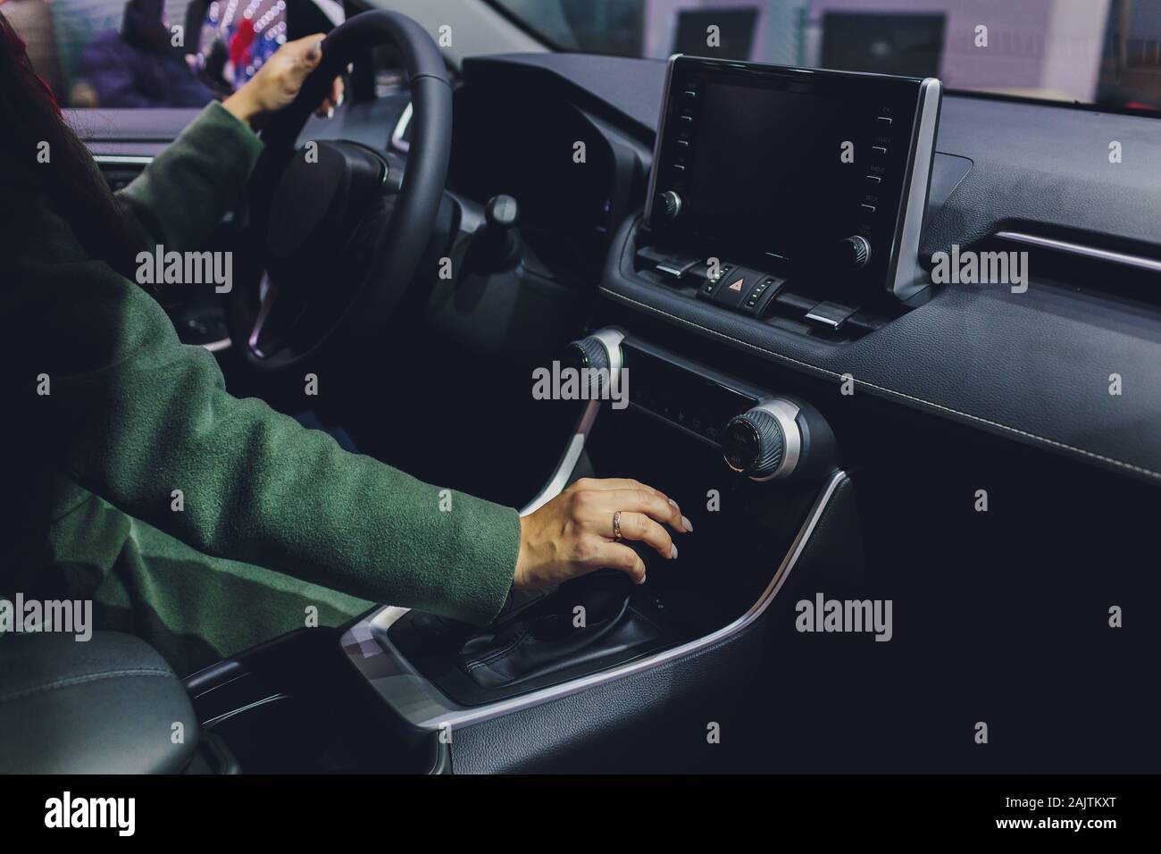 Female box shift hi-res stock photography and images - Alamy
