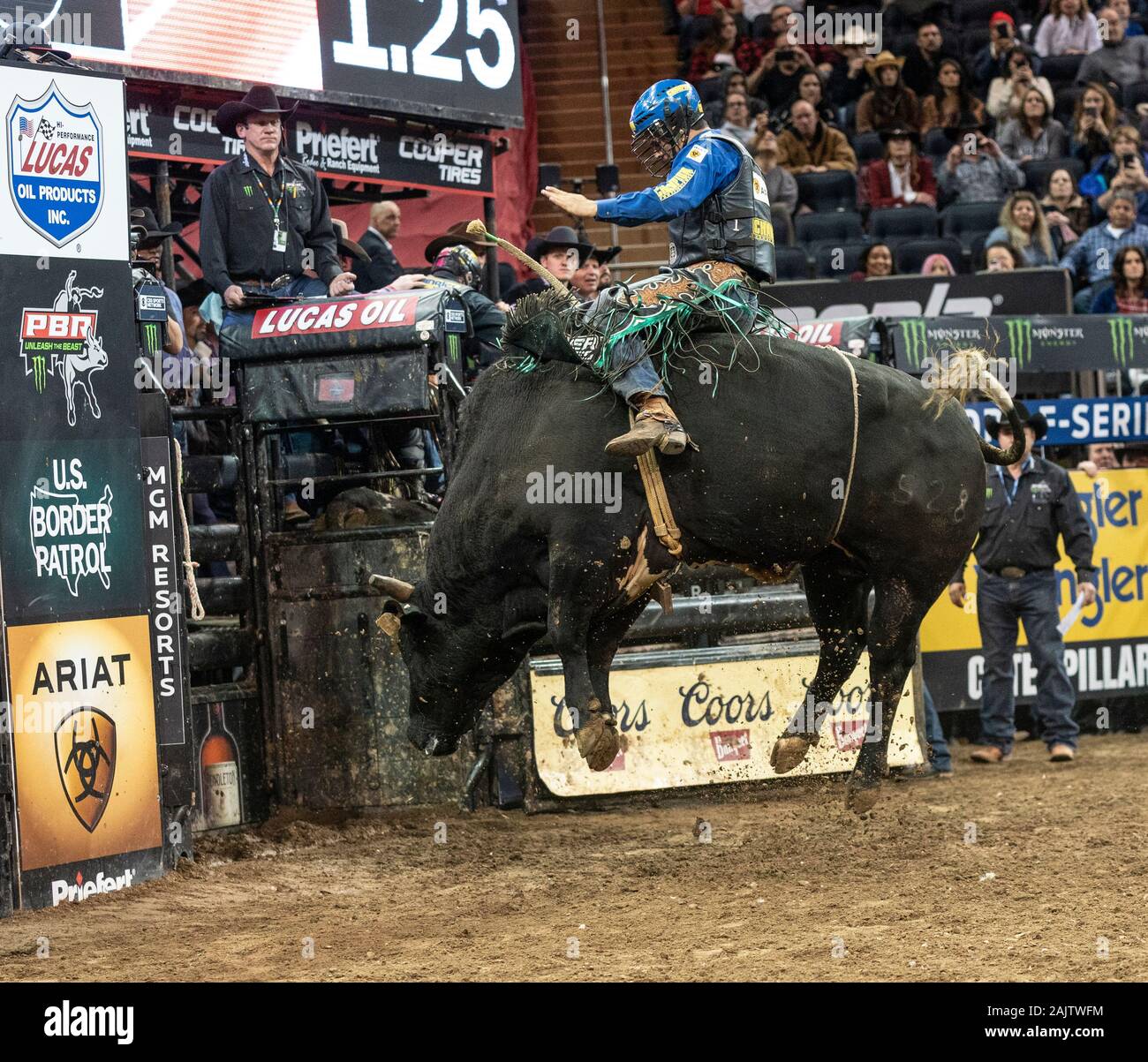 New York, NY - January 5, 2020: Kaique Pacheco rides bull during ...
