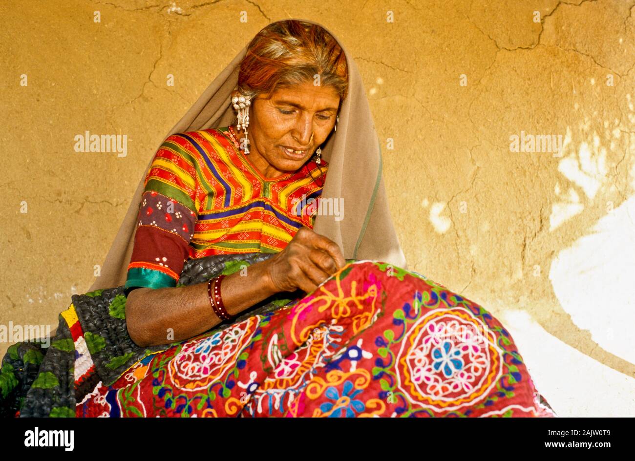 Handicrafts gujarat hi-res stock photography and images - Alamy