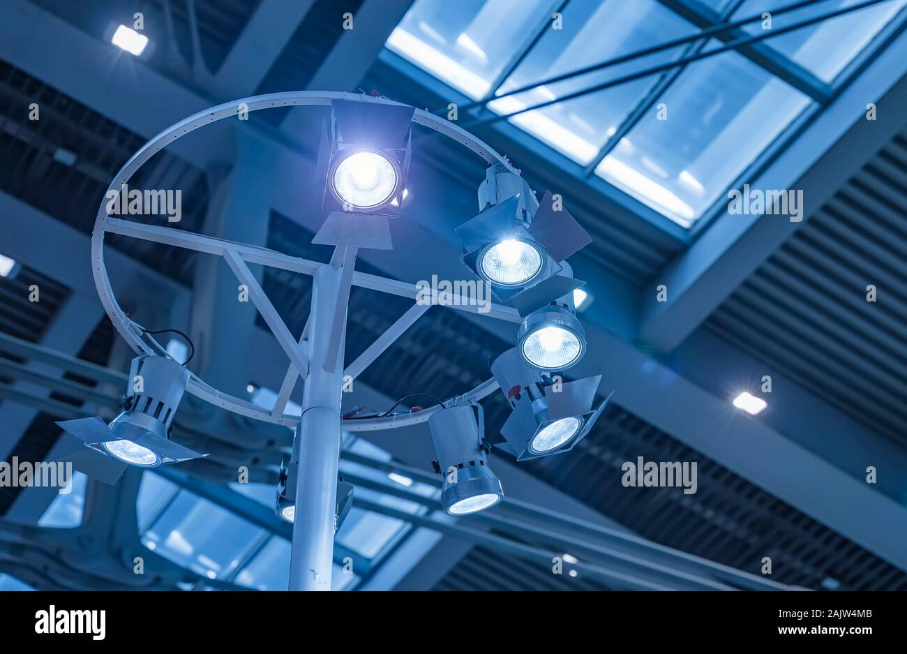 spotlights on a theatre stage lighting rig for consert Stock Photo - Alamy