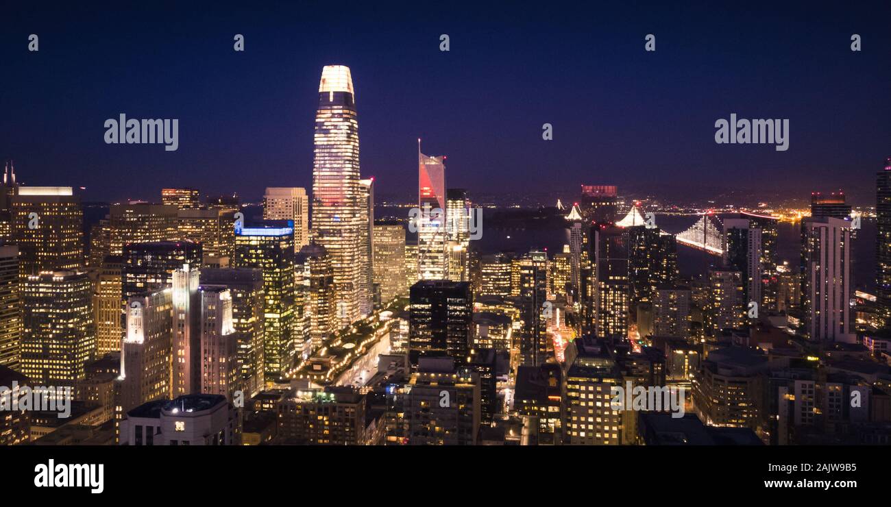 Salesforce tower sunset hi-res stock photography and images - Alamy