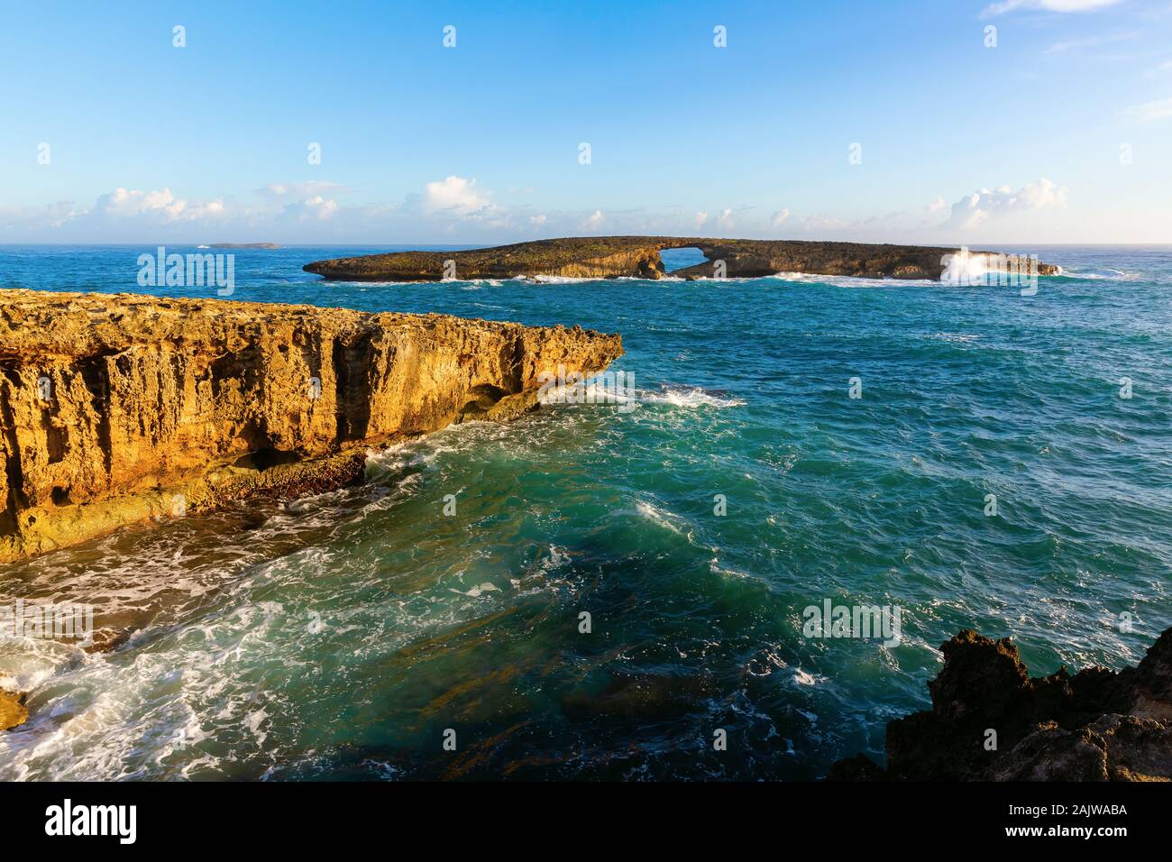 picture of a view at Laie Point on Oahu, Hawaii Stock Photo - Alamy
