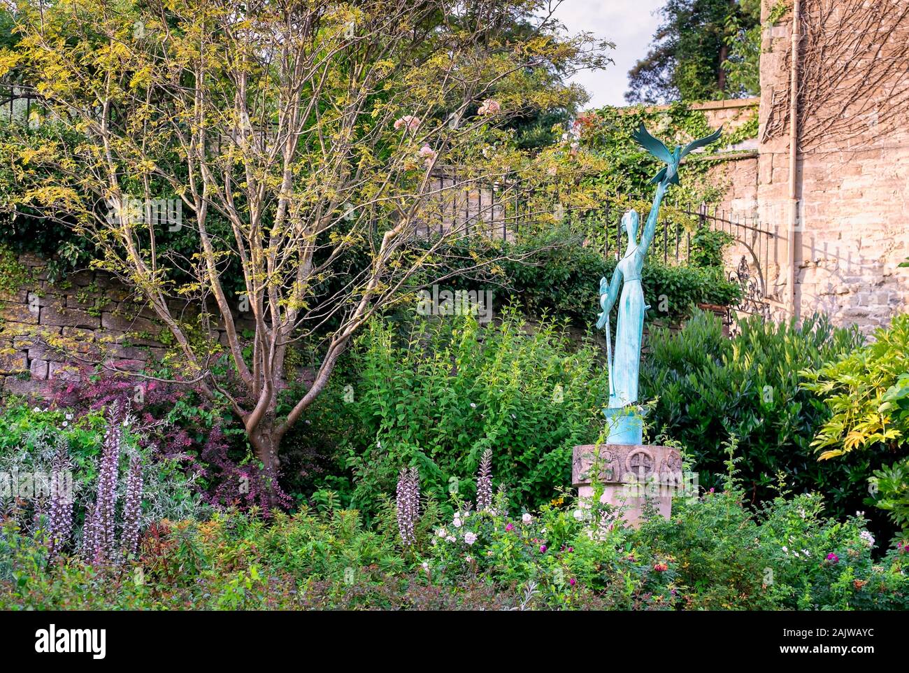Millie, Bradford On Avon, bronze figure, Wiltshire , Uk Stock Photo - Alamy