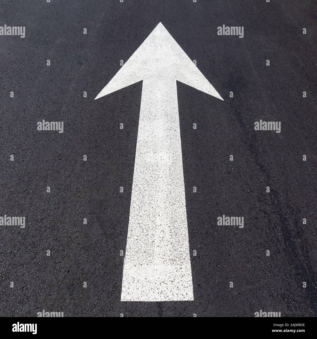 picture of an arrow sign on a road Stock Photo - Alamy