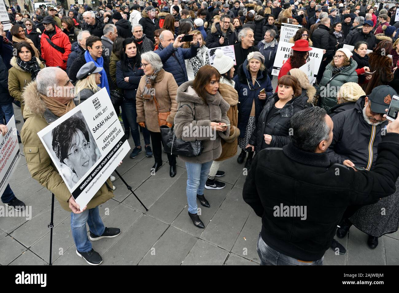 Sarah halimi hi-res stock photography and images - Alamy