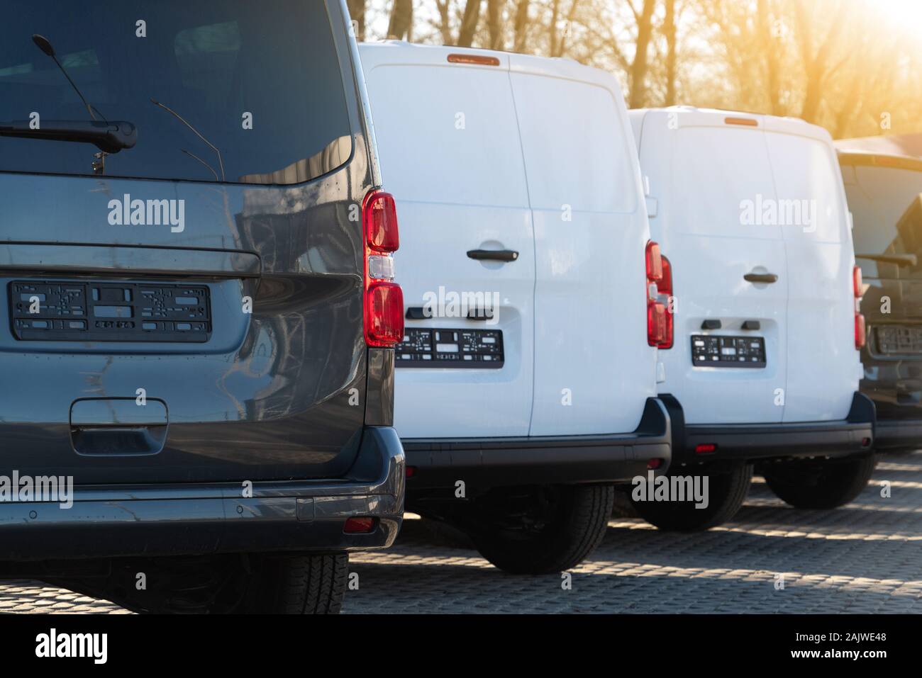 Cargo vans hi-res stock photography and images - Alamy