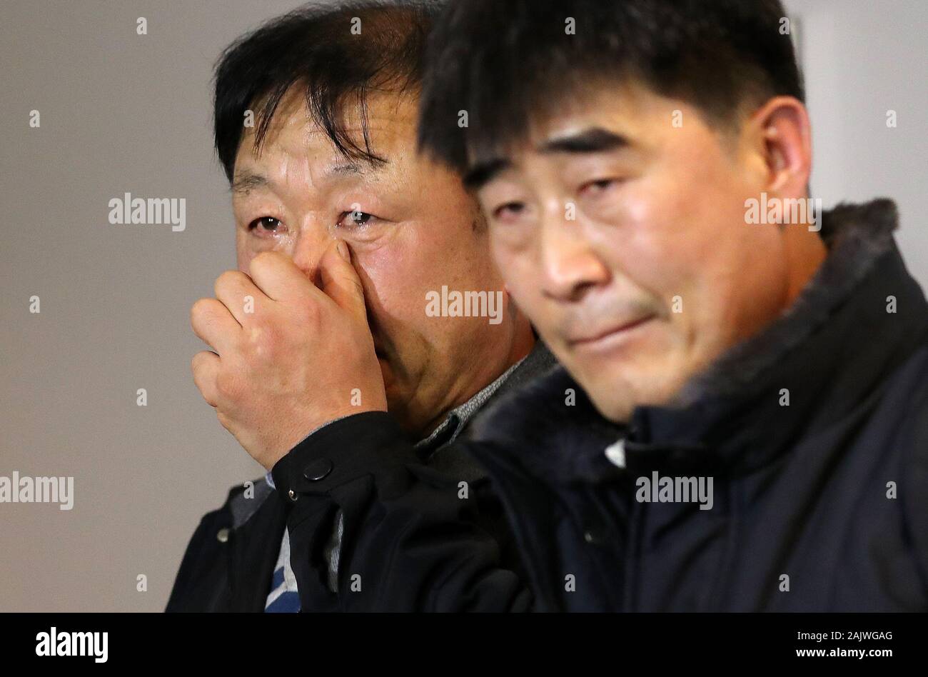 06th Jan, 2020. Retrial of murder case Choi In-chul (L) and Chang Dong ...