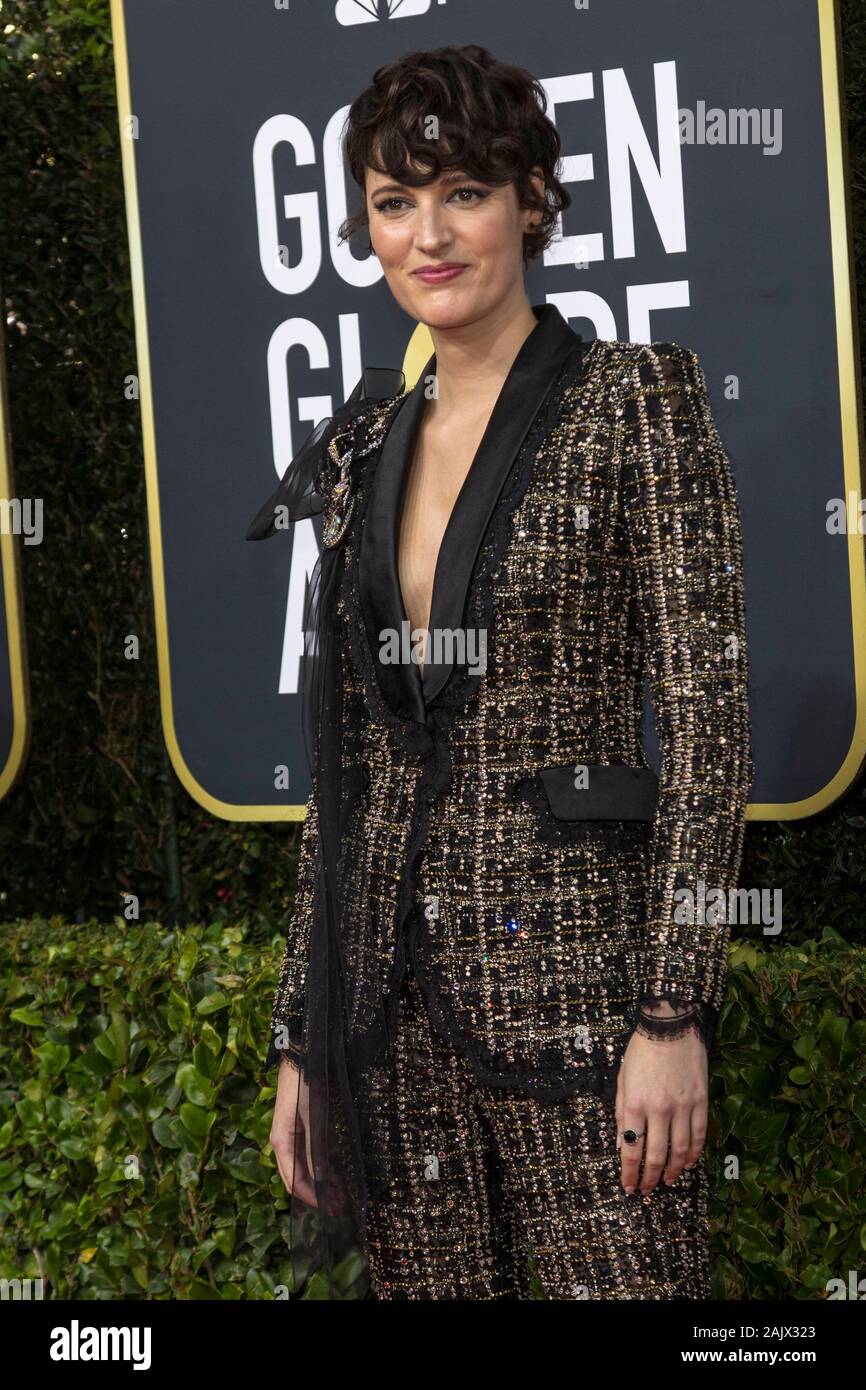Phoebe Waller-Bridge attends the 77th Annual Golden Globe Awards ...