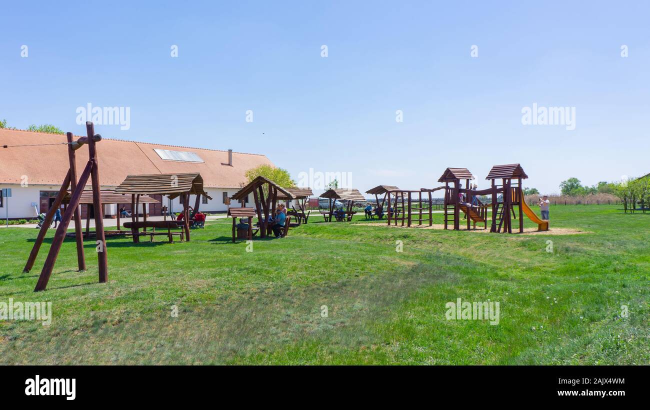Hortobágy national park horse hi-res stock photography and images - Alamy