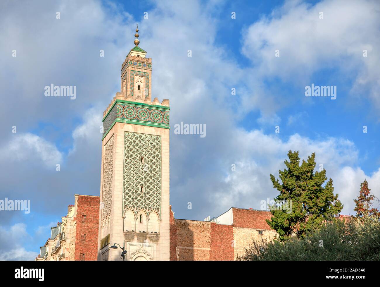 The Grand Mosque Of Paris High Resolution Stock Photography and Images ...