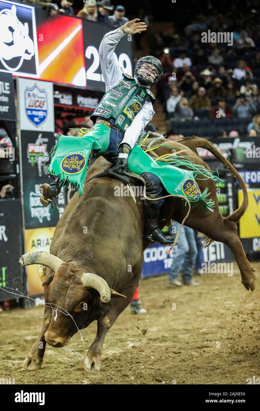 Lil 2 train hi-res stock photography and images - Alamy