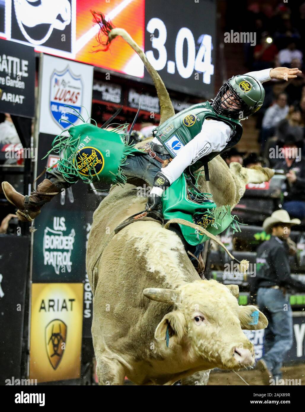 New York, USA. 5th Jan, 2020. Daylon Swearingen rides on Chuck & Larry ...